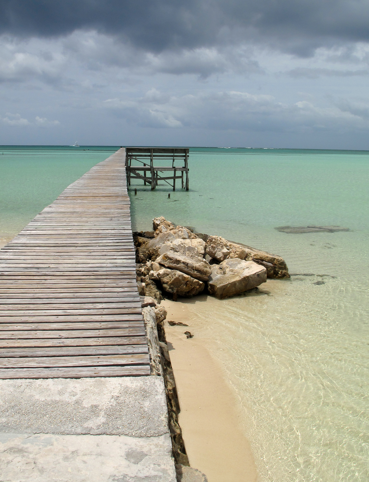 Abaco Road Trip: Cherokee Sound – Abaco Sun